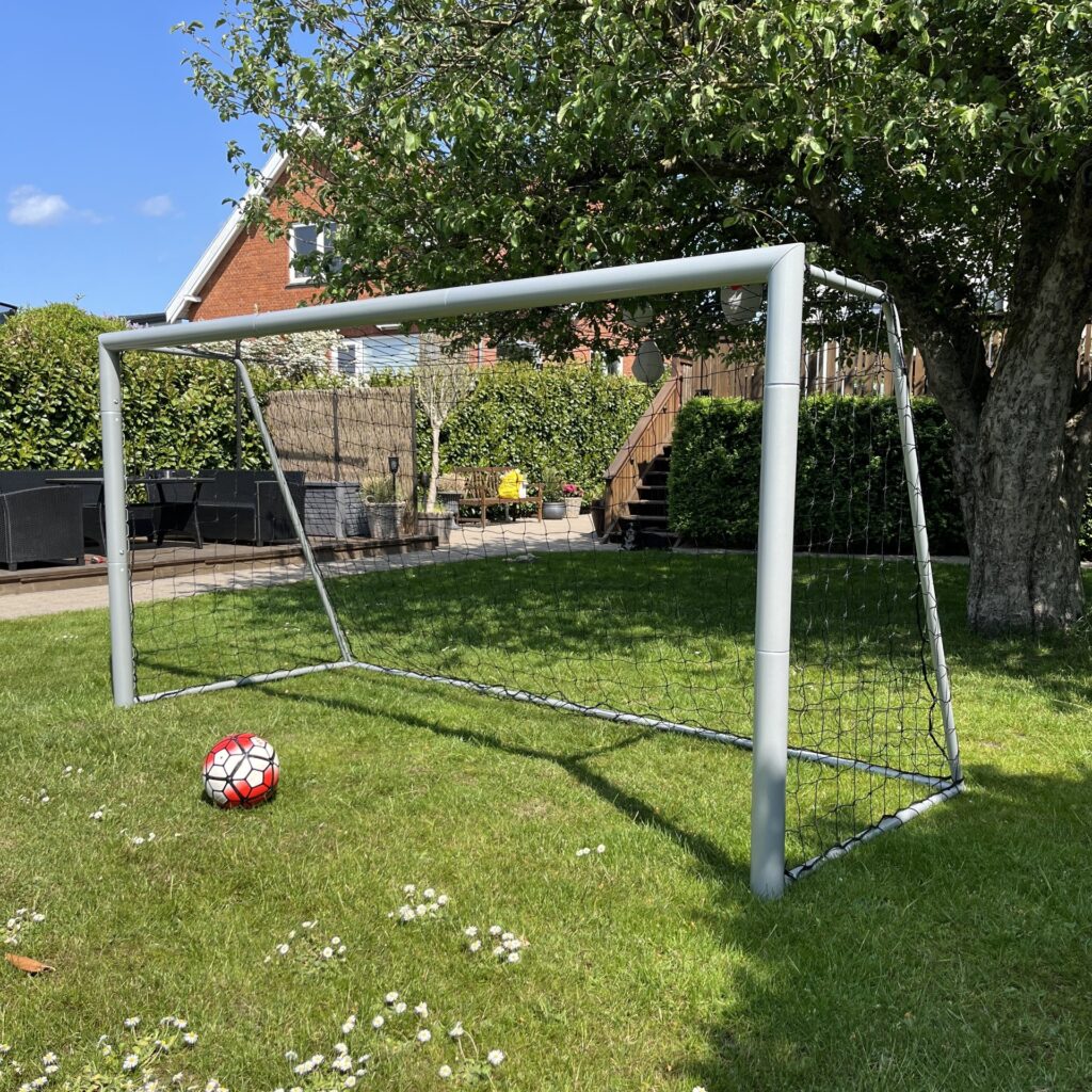 Fodboldmål Freeplay Elite Pro 300 x 150 cm - Galvaniseret Stål 1195.-